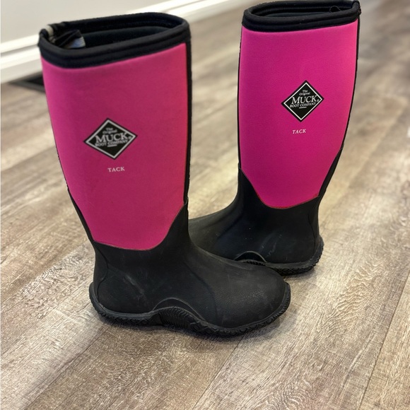 Muck Boots | Shoes | Ladies Muck Tack Boots | Poshmark